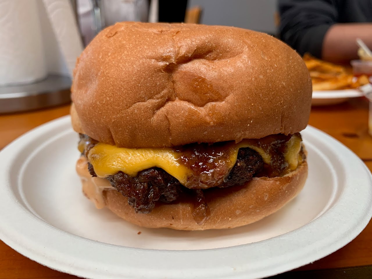 burgercrewLA – inhaling burgers in the greater Los Angeles area since 2012